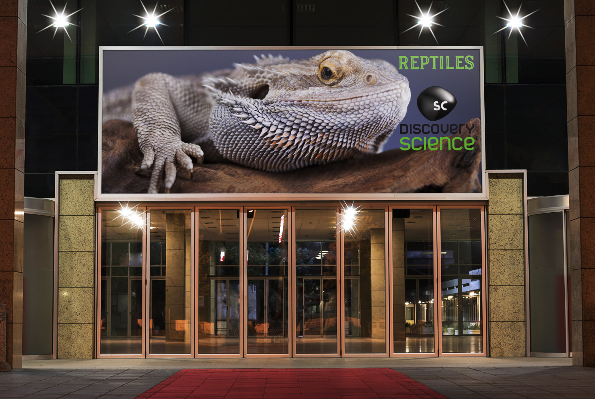 Custom Outdoor Business Signs - Graphic Images