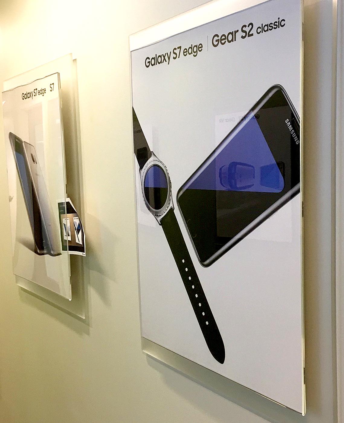 Poster Printing Material - Graphic Images